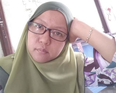 Untitled — Muka Nakal Teacher Diana Mmg Menunjukkan Dia Sorg