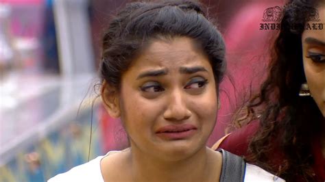 Bigg Boss Tamil Season 3 Day 44 Hot Stills Set 3