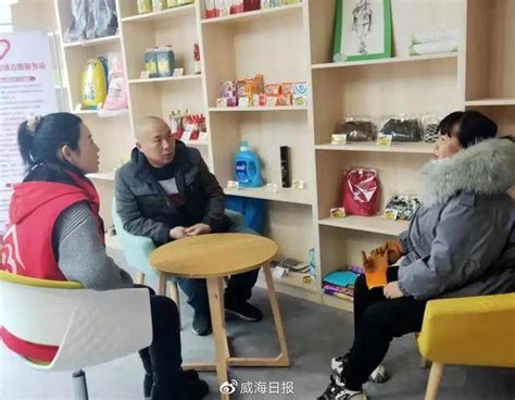 威海深入开展干部作风大改进行动 人在网格走，事在当下办社区