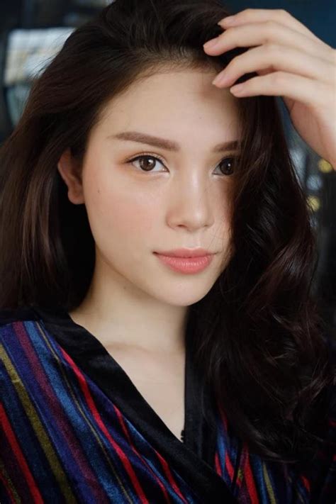 Hot Girl Linh Rin Ng I D Nh Tin N H N H V I Em Ch Ng H T Ng L Ai