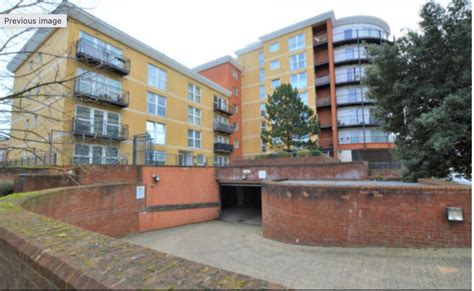 Regal House Royal Crescent Ilford Essex Ig2 7jy Online Auctions