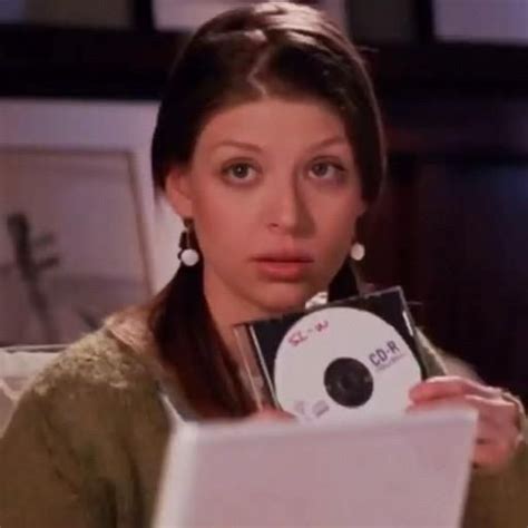 Tara Maclay [vídeo] Fotos Fotos Do Ator Cenas