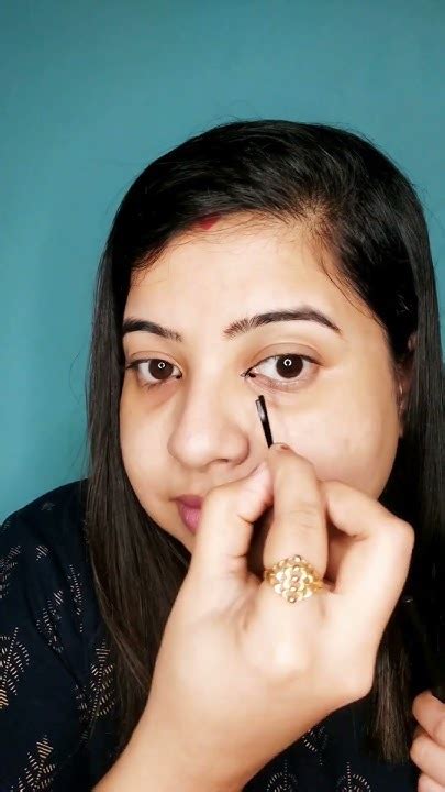 Tried Viral Eyeliner And Bobby Hair Pin Hack Shorts Viral Trending