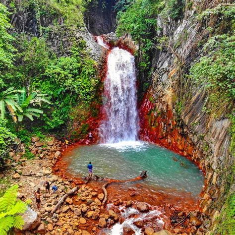 Hidden Gems You Need To Discover In Ontario This Fall Ontario Canada Travel Canada