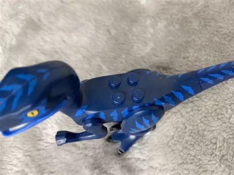 Lego Jurassic World Dark Blue Velociraptor Raptor Minifigure Picclick Uk