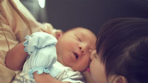 660 Sisters Sleeping Stock Videos Footage And 4k Video Clips Getty Images