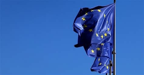 Eu 무기 공동조달 비용 238조원 제3국에 개방조건 까다로워 韓수혜 어려울 듯