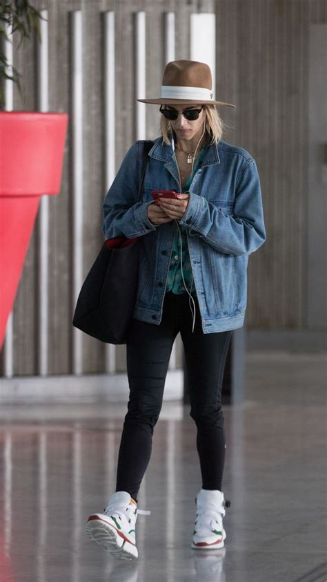 Sofia Boutella At Charles De Gaulle Airport In Paris 07 01 2018 Hawtcelebs