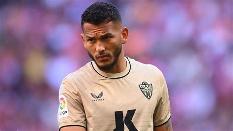 Video Luis Javier Suárez Marcó Un Triplete En Solo Cinco Minutos En El Empate De Almería Ante