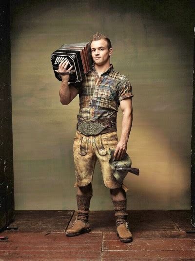 Post 701762168599756800 Tumbex