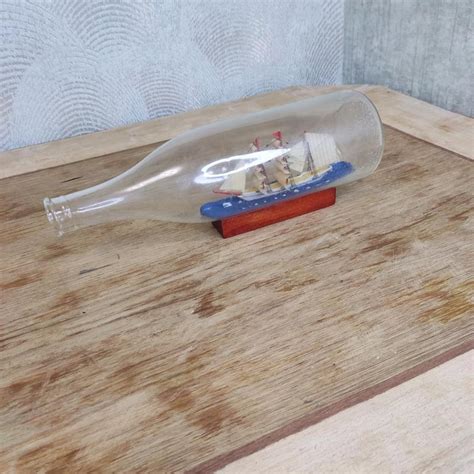 Дитяча іграшка кораблик в пляшці — ціна 178 грн у каталозі Статуетки Купити товари для дому та