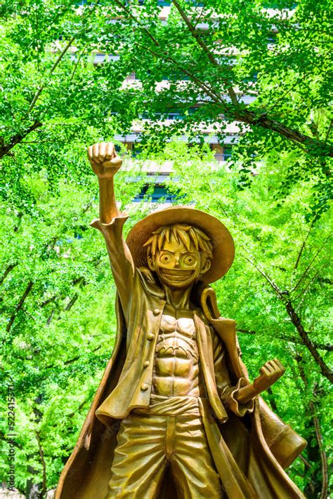 Statue Of Luffy Straw Hat Crew Statue