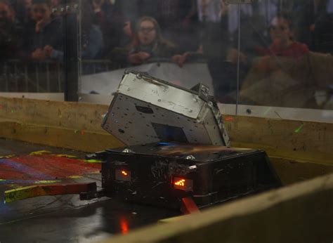 Technologie Diaporama Mulhouse Combats De Robots Pour La Bonne Cause