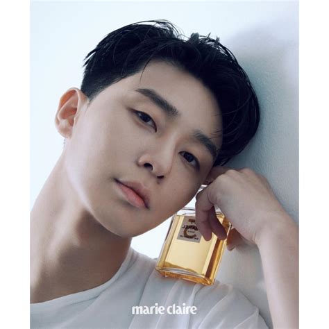 【和訳＆特典5点付き】marie Claire 12月号 2021年 パクソジュン 表紙 韓国雑誌 送料無料 レビュー特典付き
