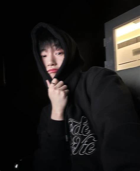 Pin By Bee 💗 On San Ghost Photography Celebrities I Icon