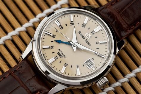 Grand Seiko SBGM221 Review Watch Clicker