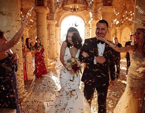 Verawang • Instagram Photos And Videos Vera Wang Instagram Instagram Posts