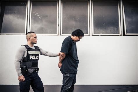 Premium Photo Police And Thief Conceptthe Cop Catch Criminals Break