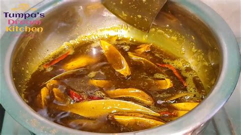 সহজ পদ্ধতিতে আম তেল বানিয়ে কিভাবে সারা বছর সংরক্ষণ করে রাখা যায়aam