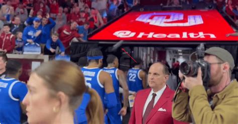 Oklahoma Fans Beer Can Throw At Kentucky Player Triggers Controversial