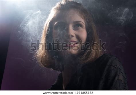 1 Imágenes Fotos De Stock Objetos En 3d Y Vectores Sobre Teen Viper