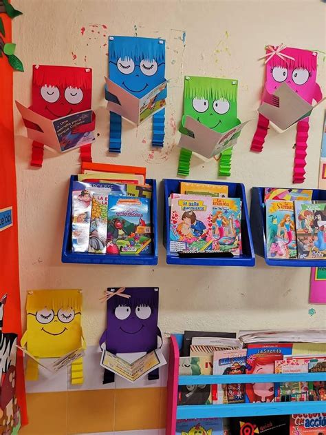 Pin de daisy en ideas creativas Decoración de biblioteca escolar