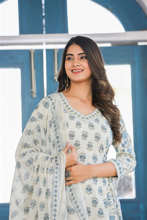 Buy Fair White Handwork Cotton Suit Set Jaipuri Adaah