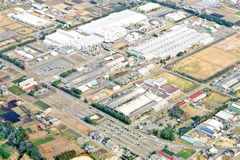 企業研究シリーズ 古河電気工業・三重事業所（上） 主力製品の一大事業拠点 モビリティー情報・エネ融合 社会基盤を創出へ 鉄鋼・非鉄金属業界