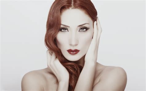 Lovely Girl Redhead Makeup Wallpaper 1680x1050 20248