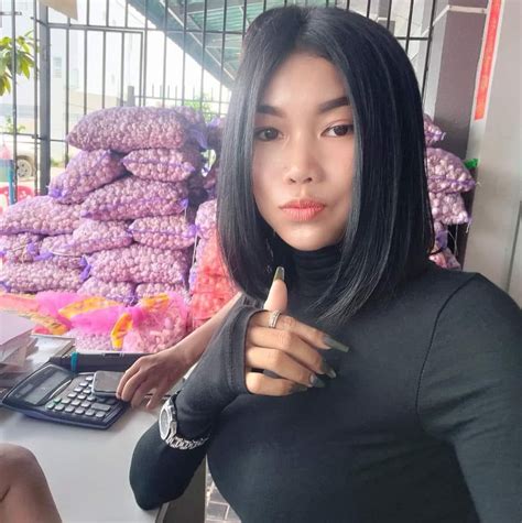 ចែមុំ ចែមុំ ឃ្លាំង89 បោះដុំខ្ទឹមសគ្រប់ប្រភេទ តម្លៃធូថ្លៃ