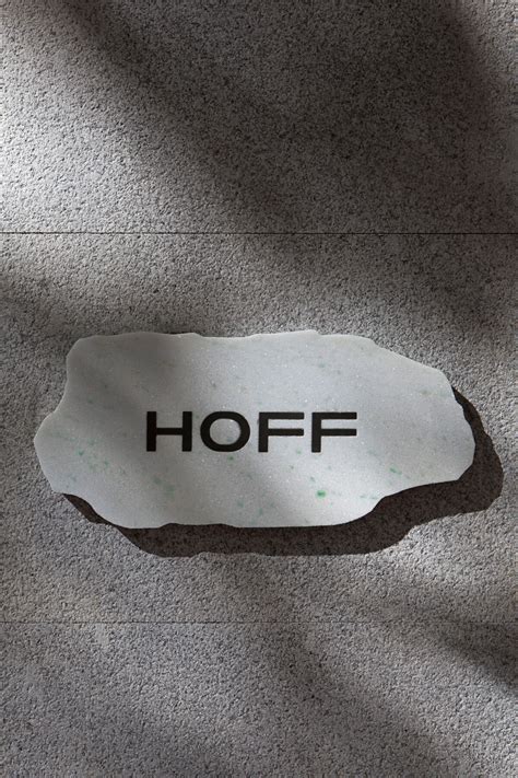 HOFF FLAGSHIP STORE || A Minimal and Pure Backdrop for Vibrant Sneakers ...