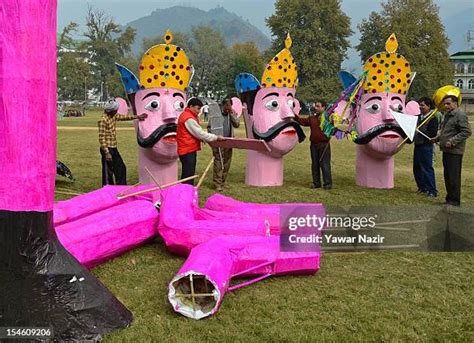 Hindu Demon King Ravana Photos And Premium High Res Pictures Getty Images