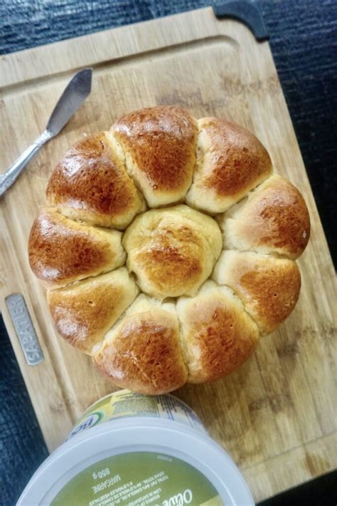Bakers Cheese Buns Recipe