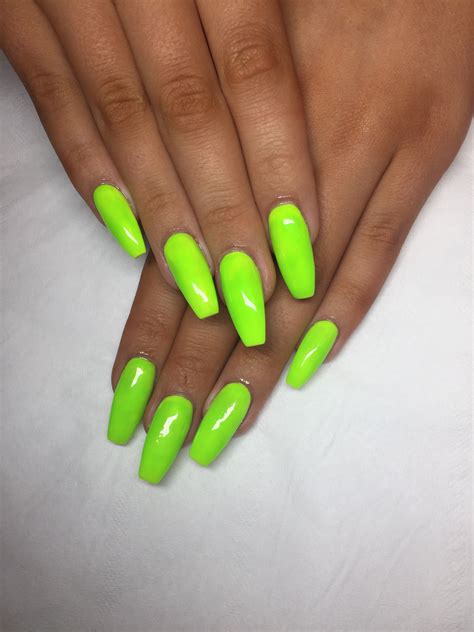 Lime Green Neon Nails ☀️💚 Neon Green Nails Green Acrylic Nails Green Nails