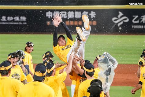 中職台灣大賽》奪下個人執教首冠 平野惠一心情激動「可以在球隊的歷史上留名，我很開心」