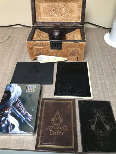 Assassins Creed Unity Collectibles Puppymasa