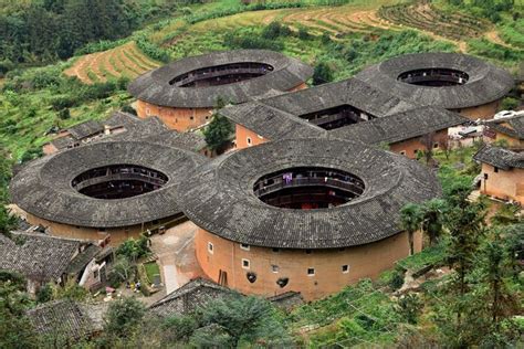 Foto Apa Itu Tulou Bangunan Bulat Khas China Yang Jadi Rumah Mulan