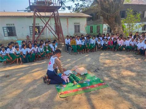 ခရမ်းမြို့နယ် အ လ က ကြာထုံး ၌ ကျောင်းကြက်ခြေနီအသင်းခွဲငယ်ဖွဲ့စည်းခြင