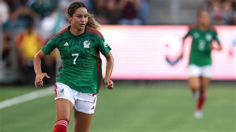 Violencia machista expulsa a la futbolista Scarlett Camberos de México