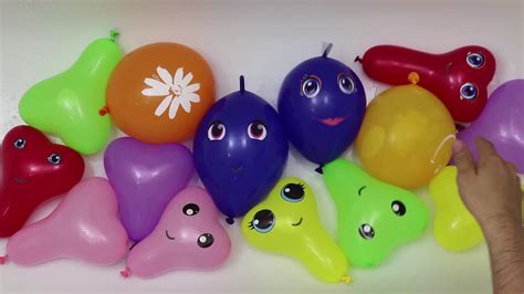 Шарики с водой Учим цвета Развивающее видео Детям Поем песню Лопаем Воздушные шарики 2 3 Youtube
