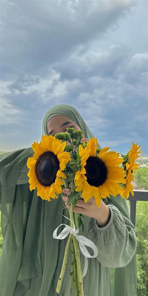 Pin By 🖤 نوری اقبال 🥀 On Beautiful Girl Facebook Simple Hijab