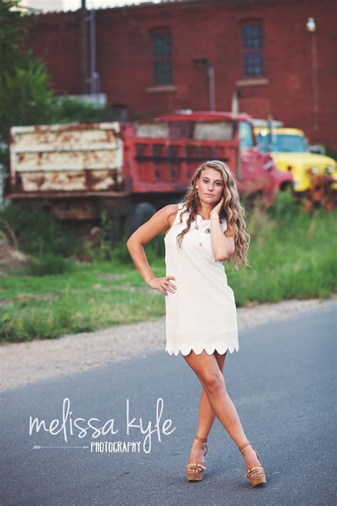 Calliee Senior Sneak Peek Melissa Kyle Photography