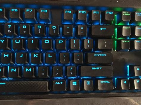 Keyboard Layout K95 Platinum Rcorsair