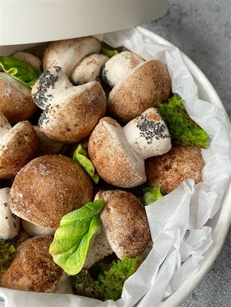 Зефирные грибочки Зефир Цветы из сахарной глазури Грибы