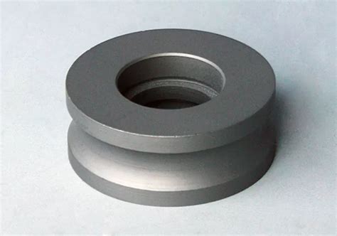 Custom Titanium Carbide Guide Roller