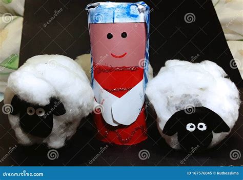 Toilet Paper Roll Dolls Stock Image Image Of Amazonas 167576045