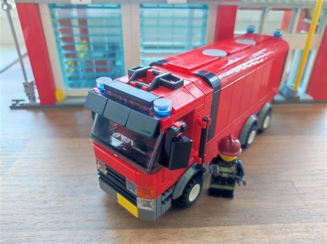 Lego Moc Dutch Firetruck Watertanker By Toothpick Nl Rebrickable
