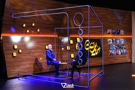 طراحی و ساخت دکور برنامه تلویزیونی سریالیست مرکز نوآوری ویکست Vcast