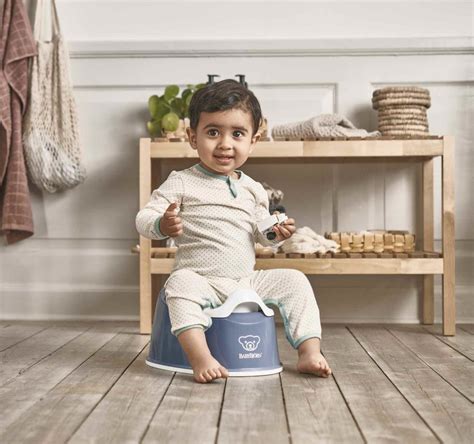 Горшок BabyBjorn Smart Potty Deep Blue купить в интернет-магазине MUM ...