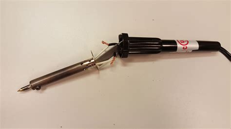 The Internal Wiring Of My Soldering Iron Is Just Wires Twisted Together